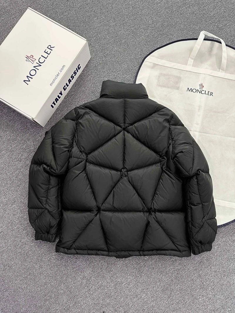 Inexpensive Moncler Down Jackets