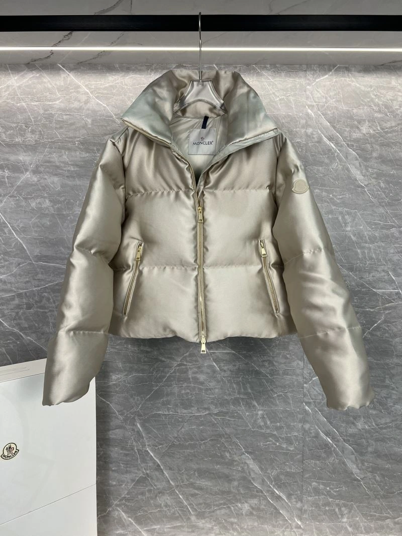 Exact replica Moncler Down Jackets