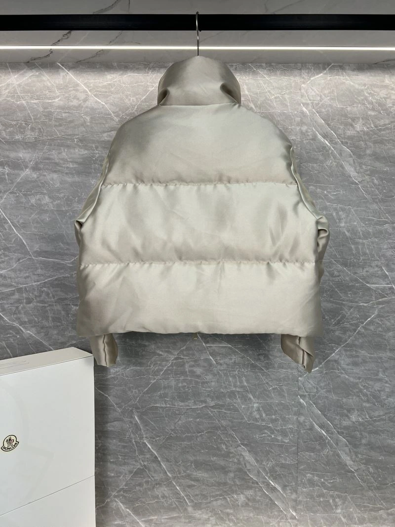 Exact replica Moncler Down Jackets