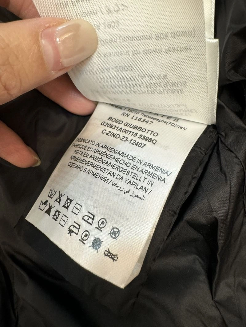 Low-cost Moncler Down Jackets