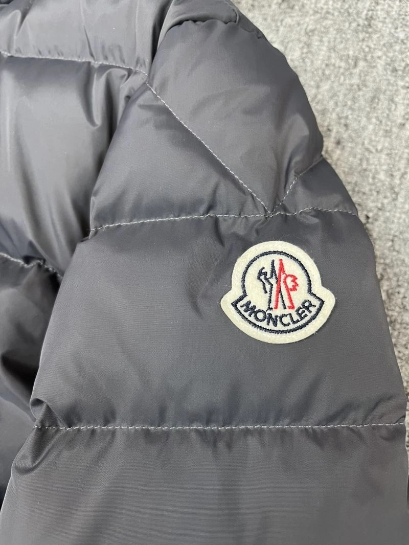 Exact replica Moncler Down Jackets