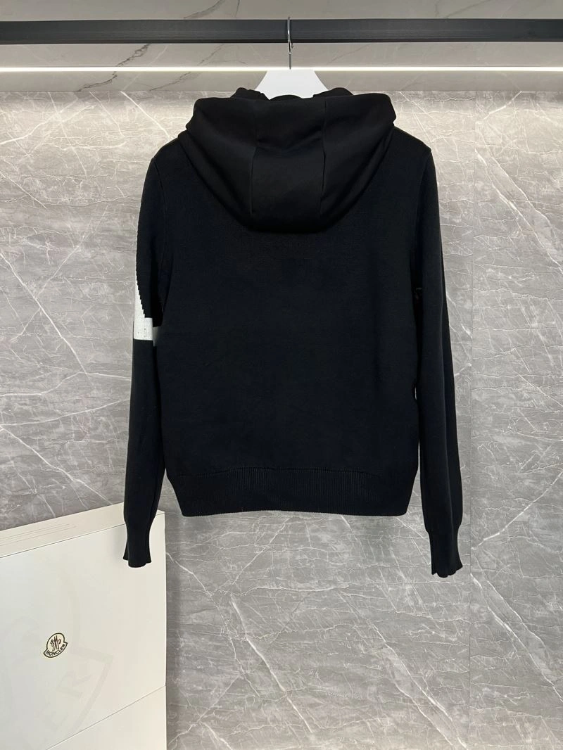 Inexpensive Moncler Down Jackets