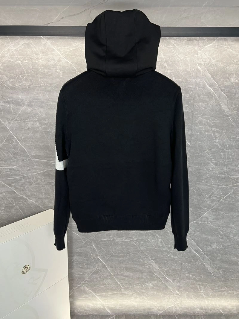 Inexpensive Moncler Down Jackets