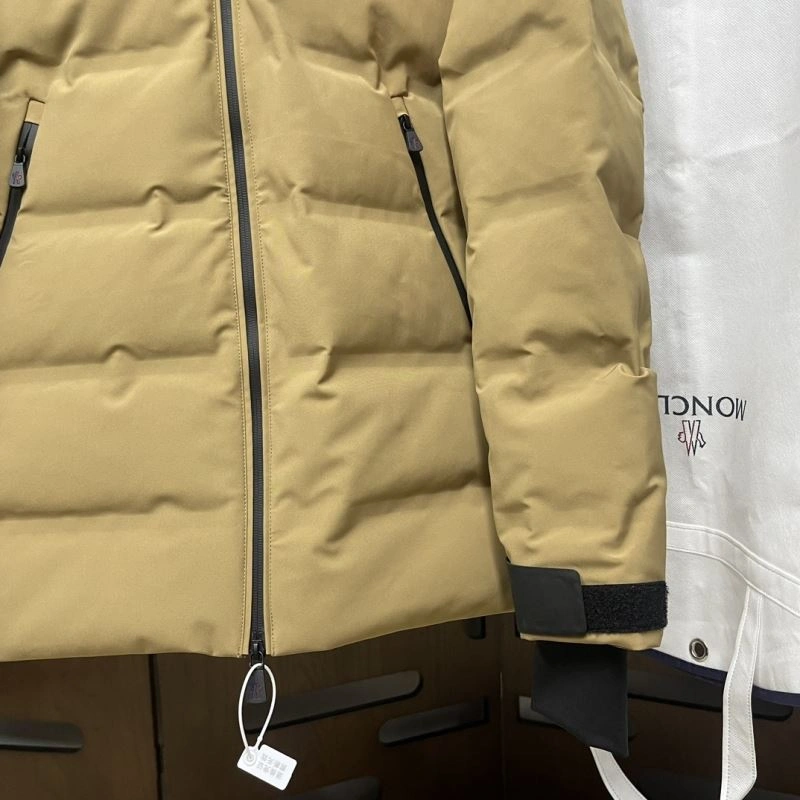 Exact replica Moncler Down Jackets
