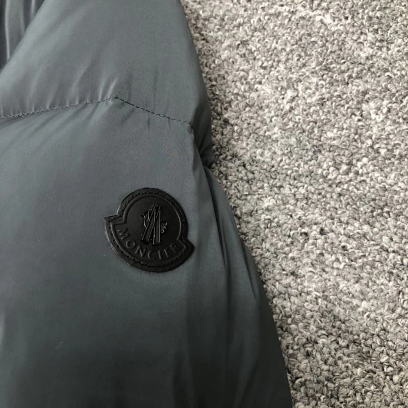 Inexpensive Moncler Down Jackets