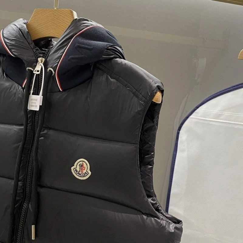 Low-cost Moncler Down Jackets