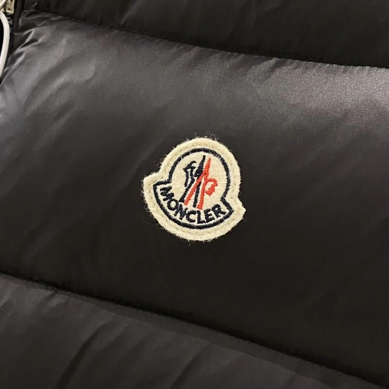 Low-cost Moncler Down Jackets