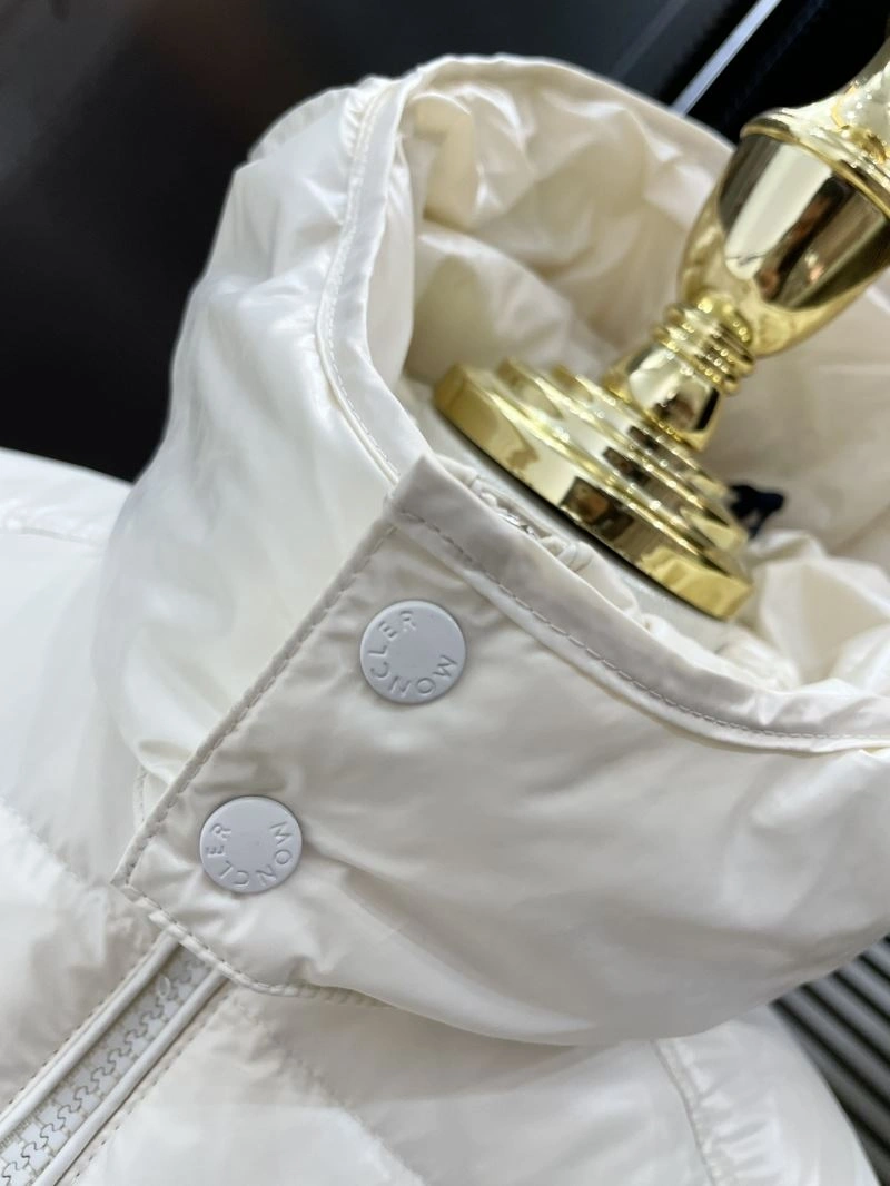 Bargain Moncler Down Jackets