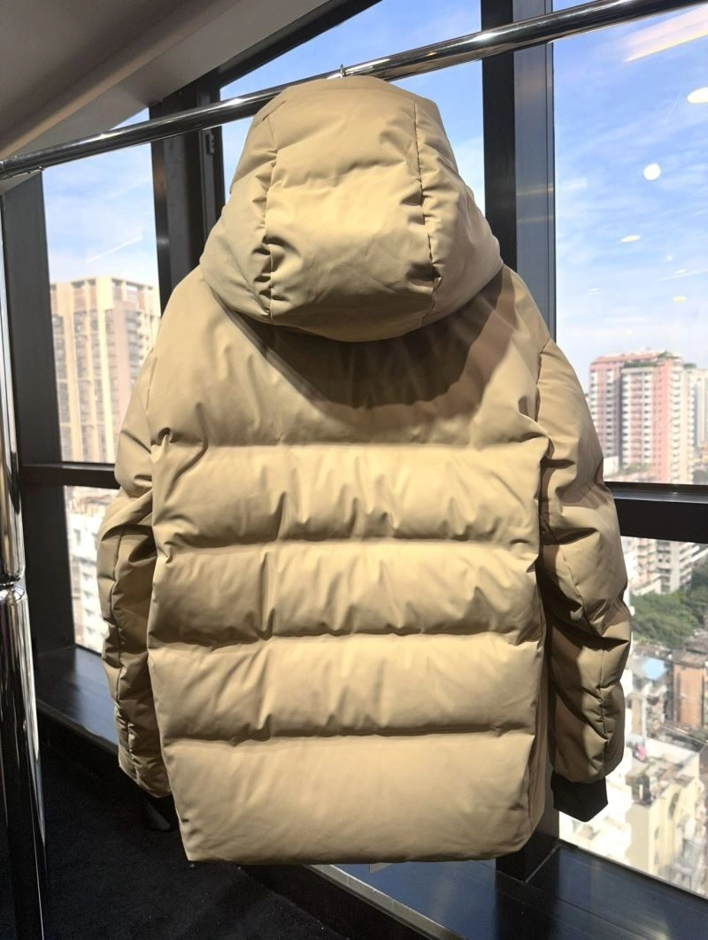 Inexpensive Moncler Down Jackets