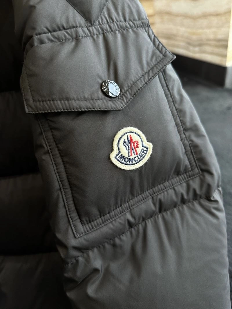 Cut-rate Moncler Down Jackets