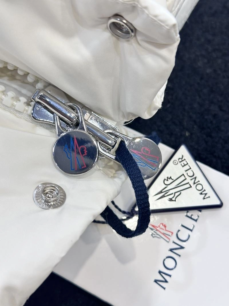 High fidelity Moncler Down Jackets
