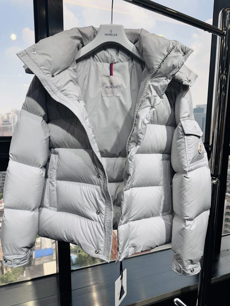 Inexpensive Moncler Down Jackets