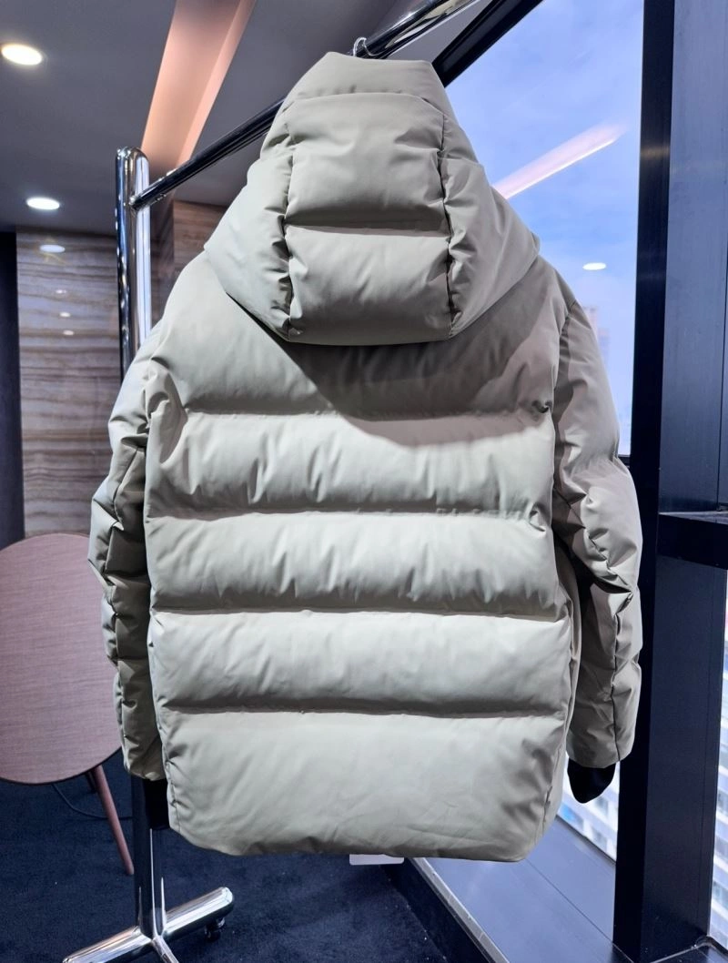 Low-cost Moncler Down Jackets