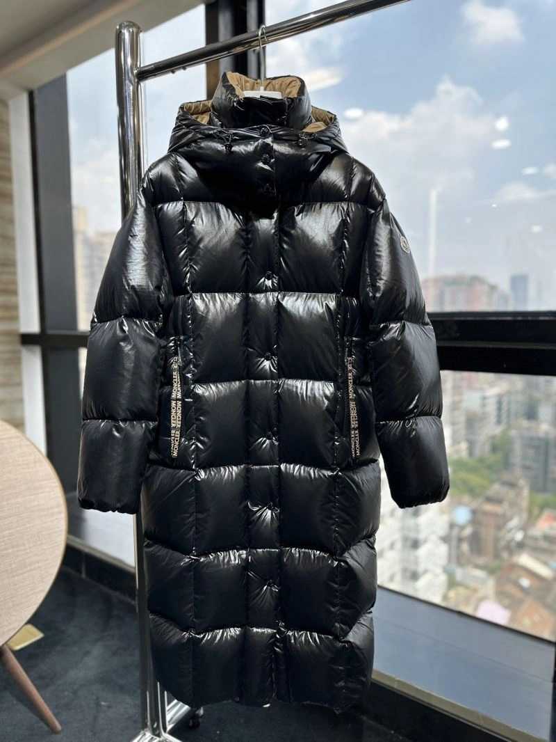 Exact replica Moncler Down Jackets