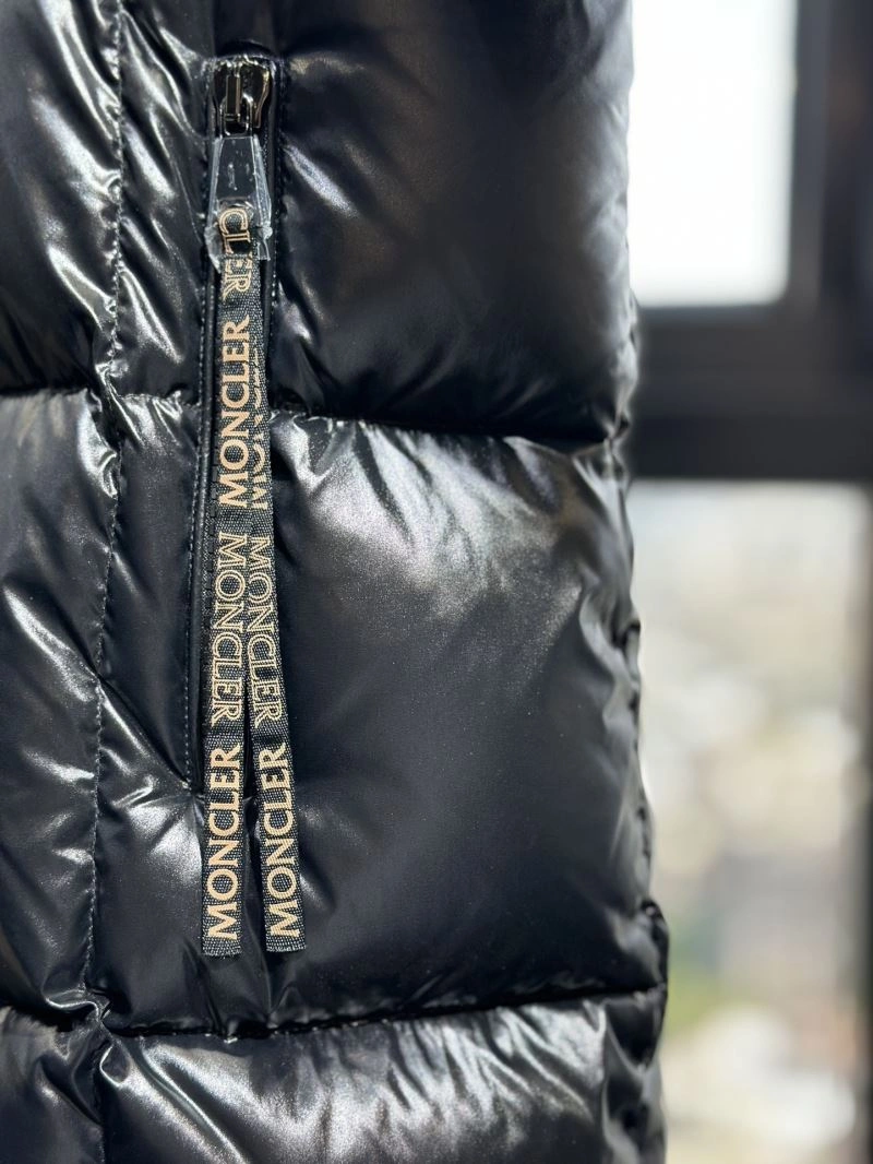Exact replica Moncler Down Jackets