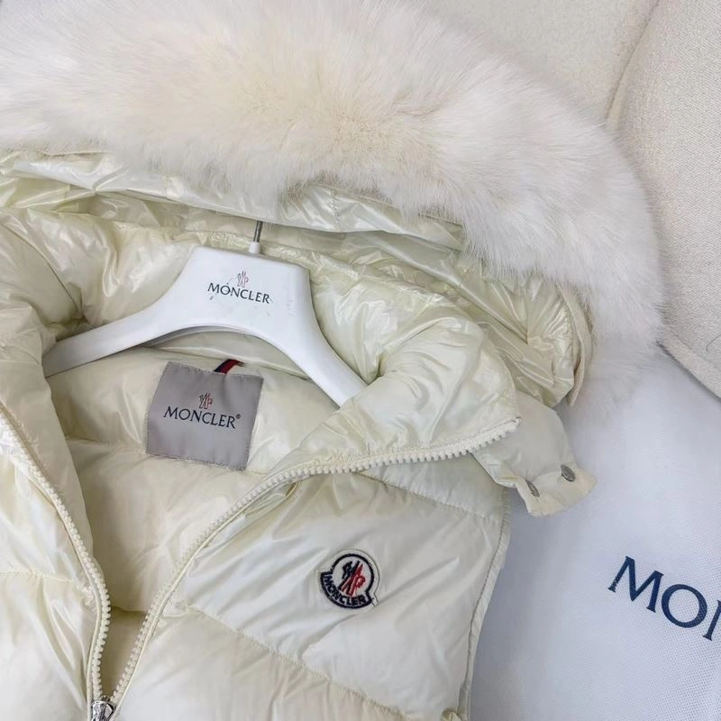 High fidelity Moncler Down Jackets
