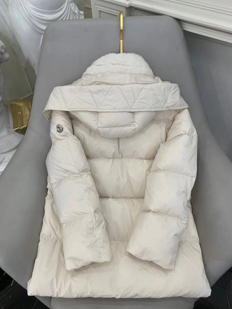 Inexpensive Moncler Down Jackets