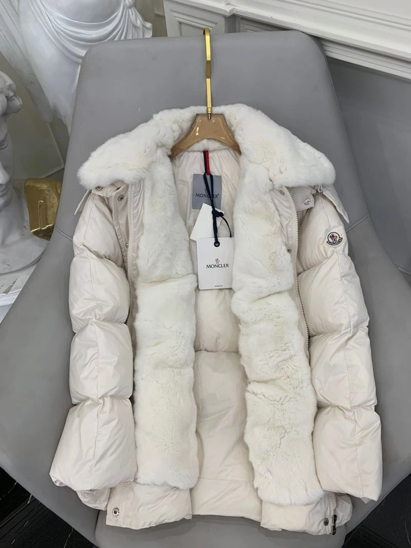 Inexpensive Moncler Down Jackets