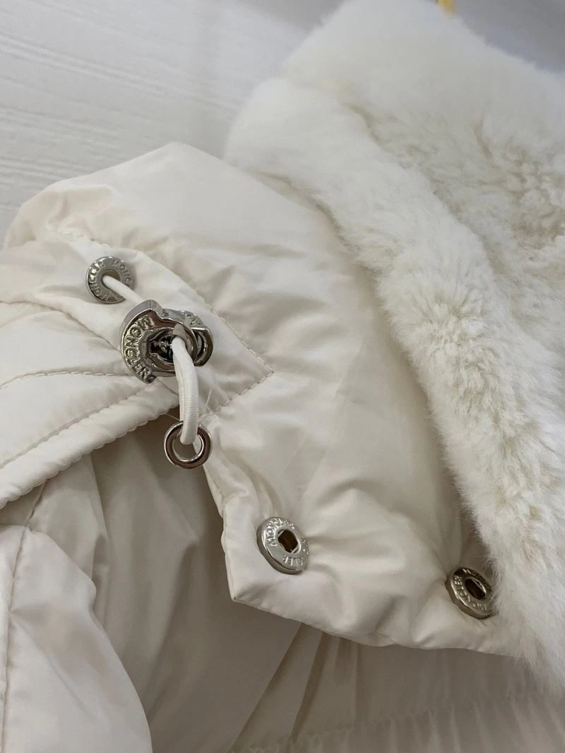 High fidelity Moncler Down Jackets