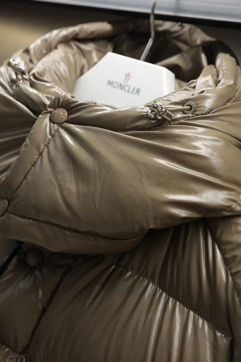 High accuracy Moncler Down Jackets