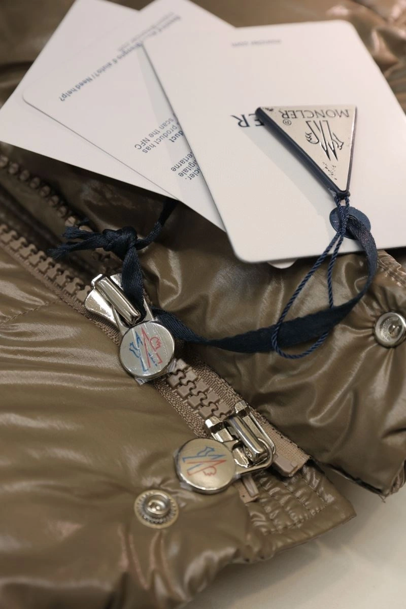 High accuracy Moncler Down Jackets