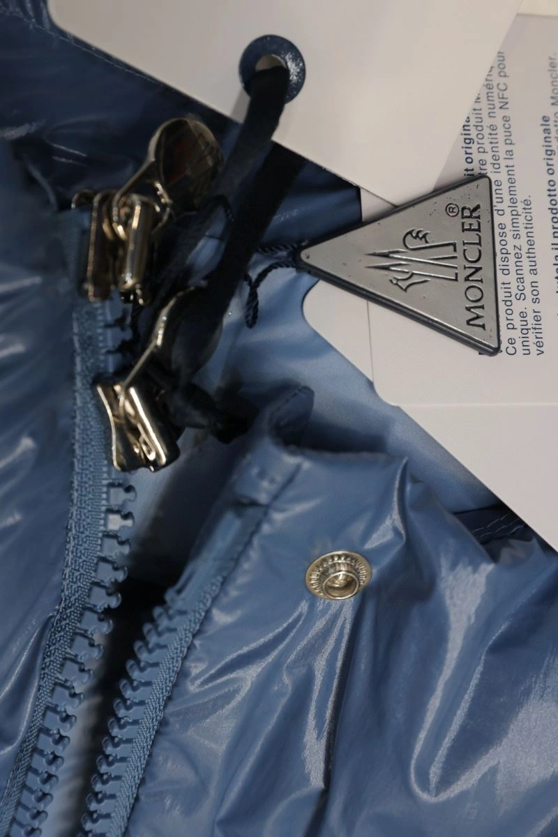 1:1 copy Moncler Down Jackets