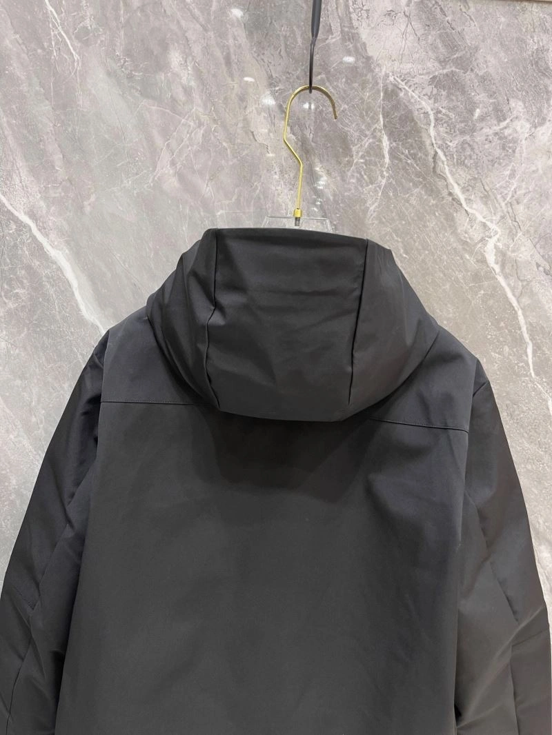 Low-cost Moncler Down Jackets