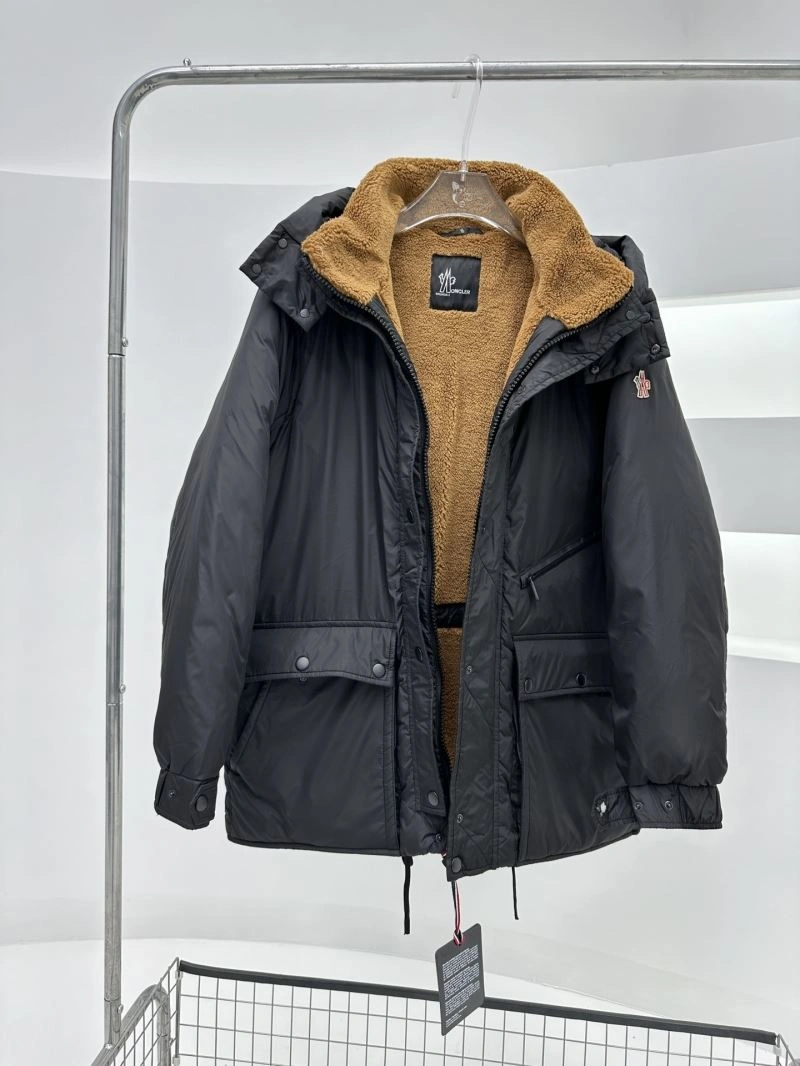 Accurate model Moncler Down Jackets
