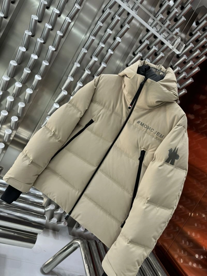 Low-cost Moncler Down Jackets