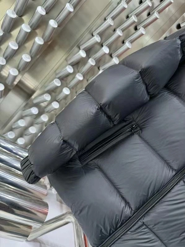 Exact replica Moncler Down Jackets