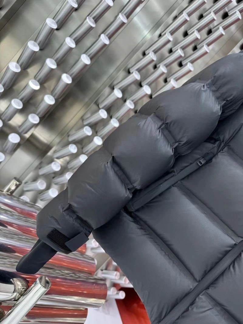 Low-cost Moncler Down Jackets