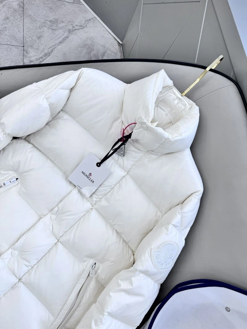 Low-cost Moncler Down Jackets