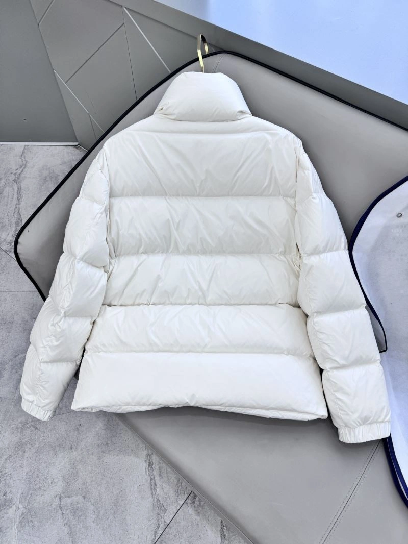 Low-cost Moncler Down Jackets