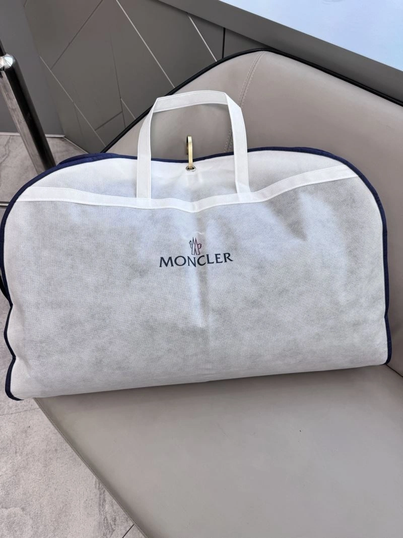 Low-cost Moncler Down Jackets