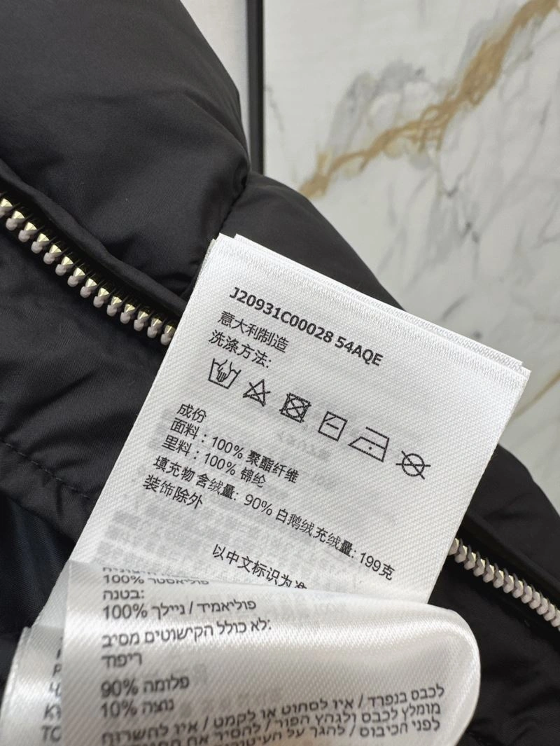 1:1 copy Moncler Down Jackets