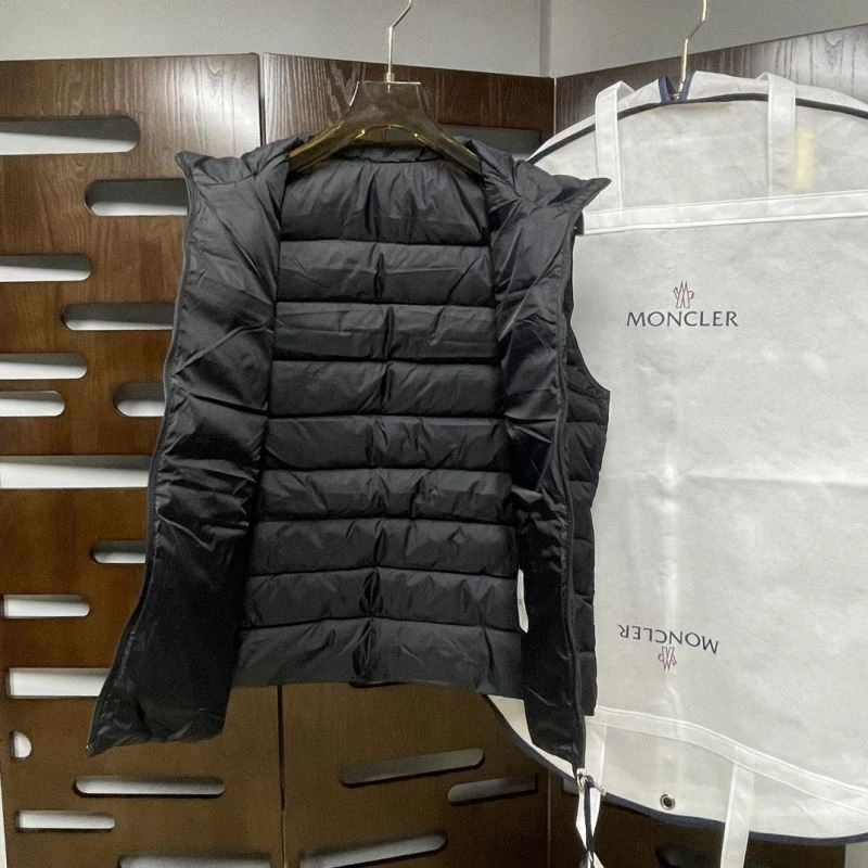 High fidelity Moncler Down Jackets