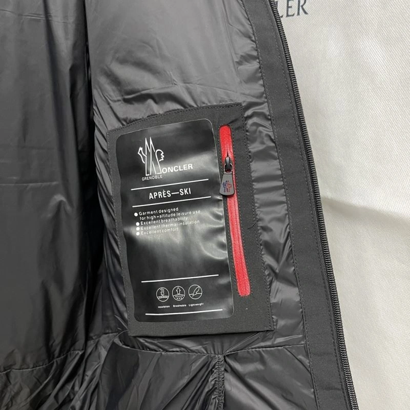 Top mirror Moncler Down Jackets