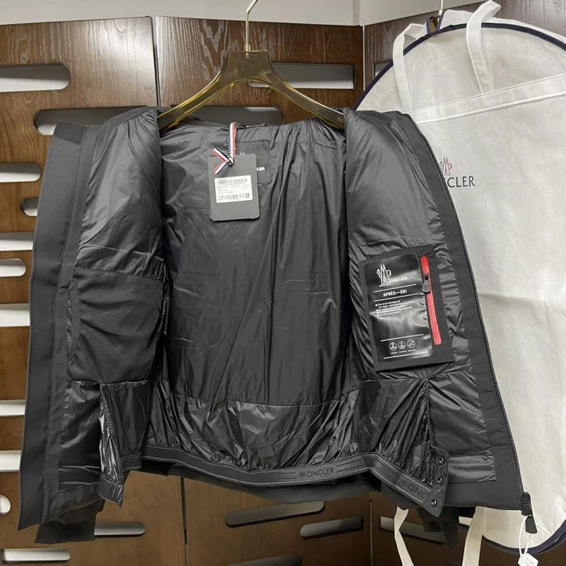 Top mirror Moncler Down Jackets