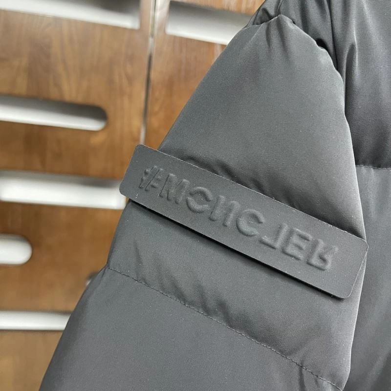 Top mirror Moncler Down Jackets