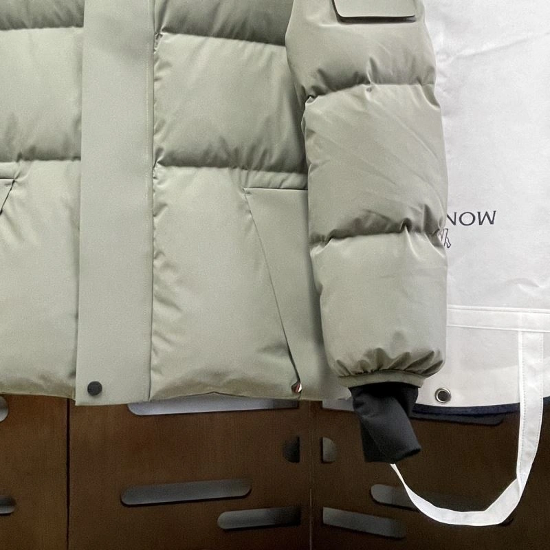 Exact replica Moncler Down Jackets