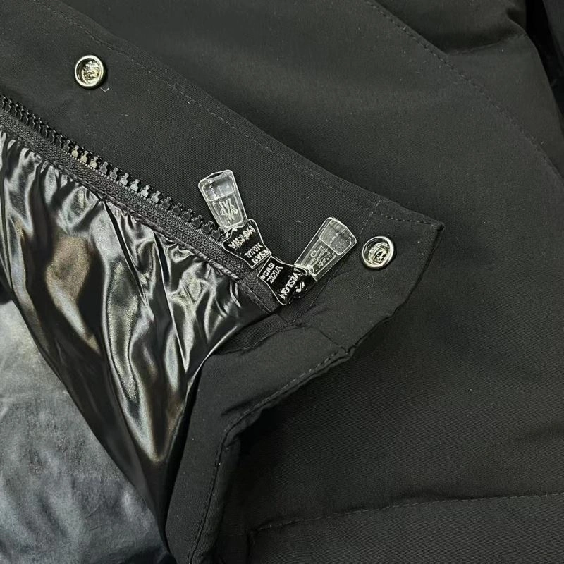 1:1 copy Moncler Down Jackets