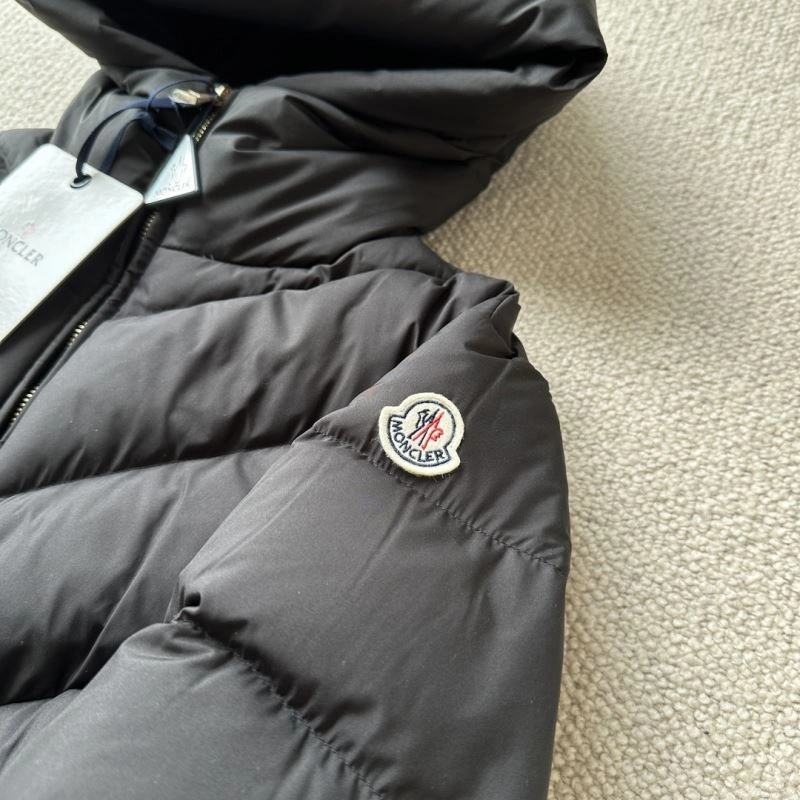 Bargain Moncler Down Jackets