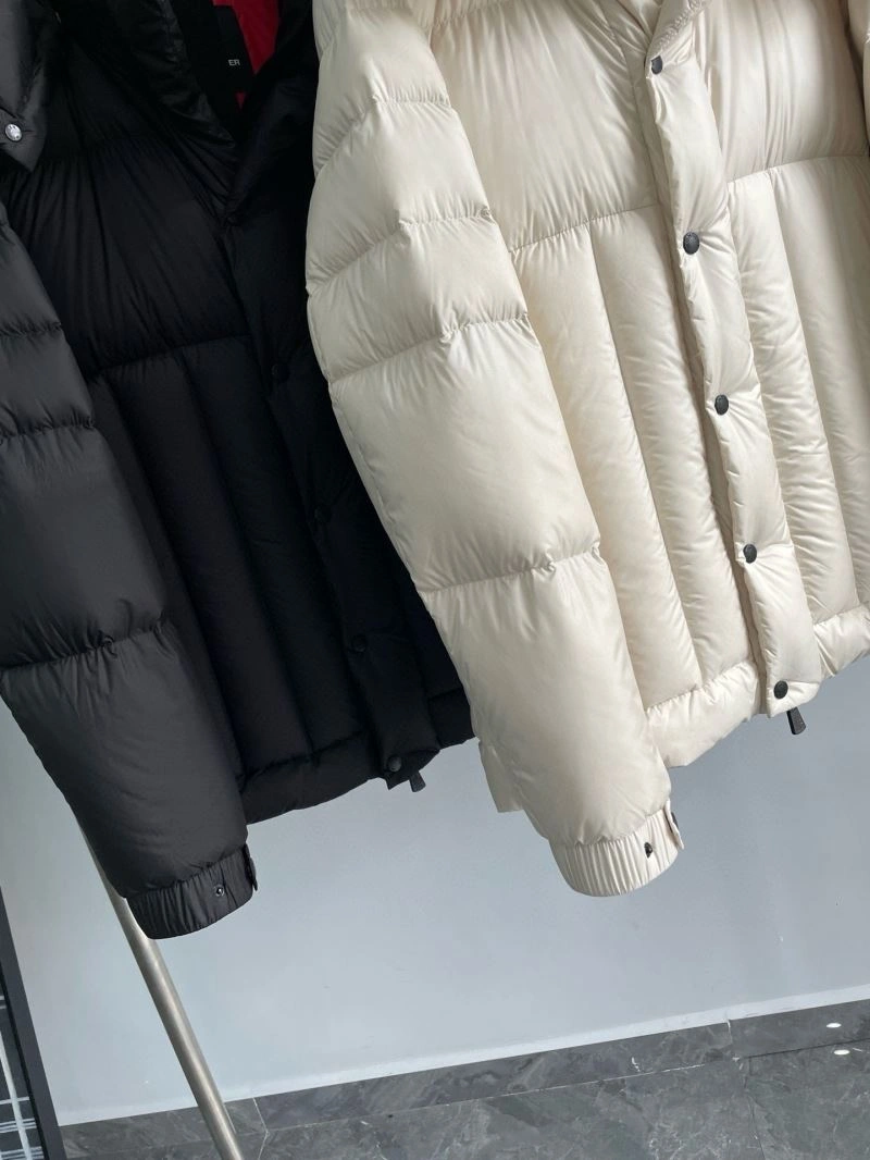 Top mirror Moncler Down Jackets