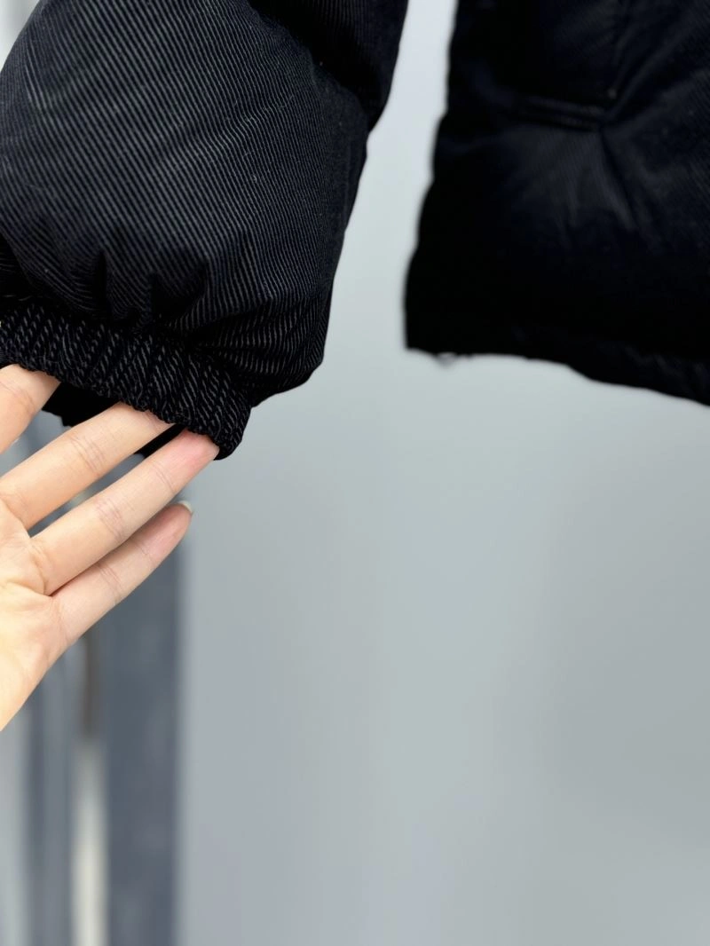 Low-cost Moncler Down Jackets