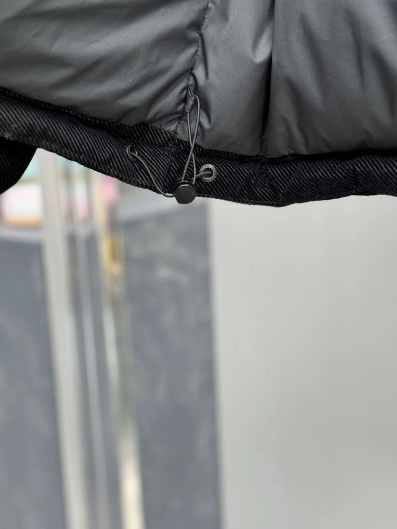 Low-cost Moncler Down Jackets