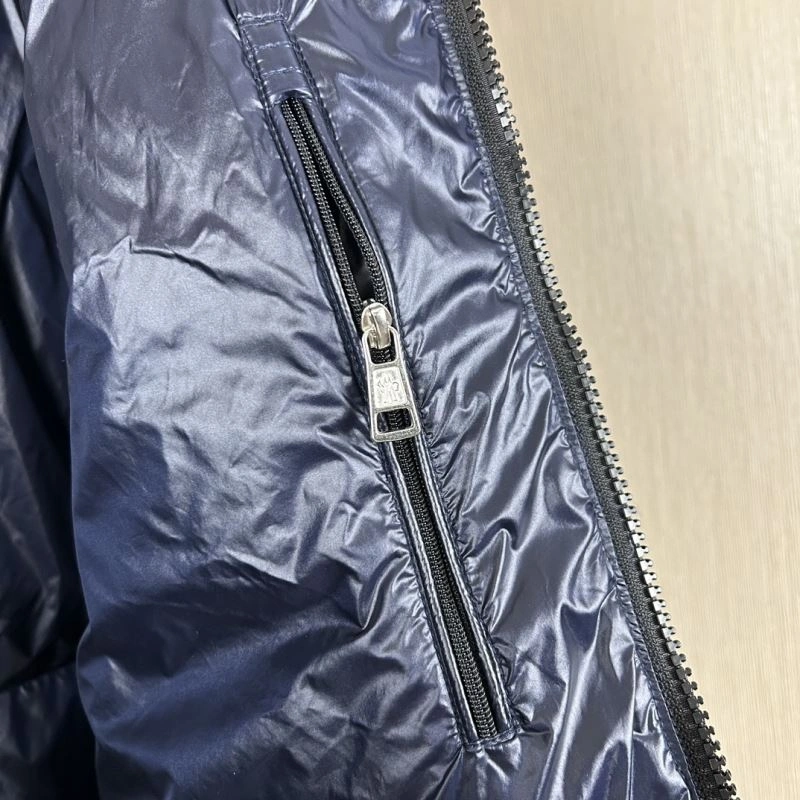 Accurate model Moncler Down Jackets