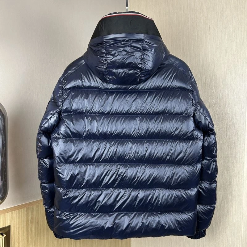 Accurate model Moncler Down Jackets