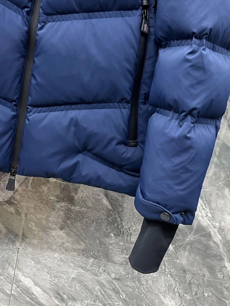 Top mirror Moncler Down Jackets