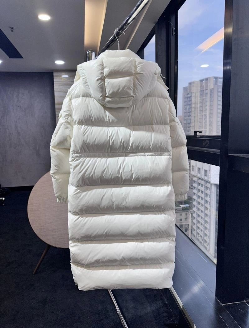 Accurate model Moncler Down Jackets
