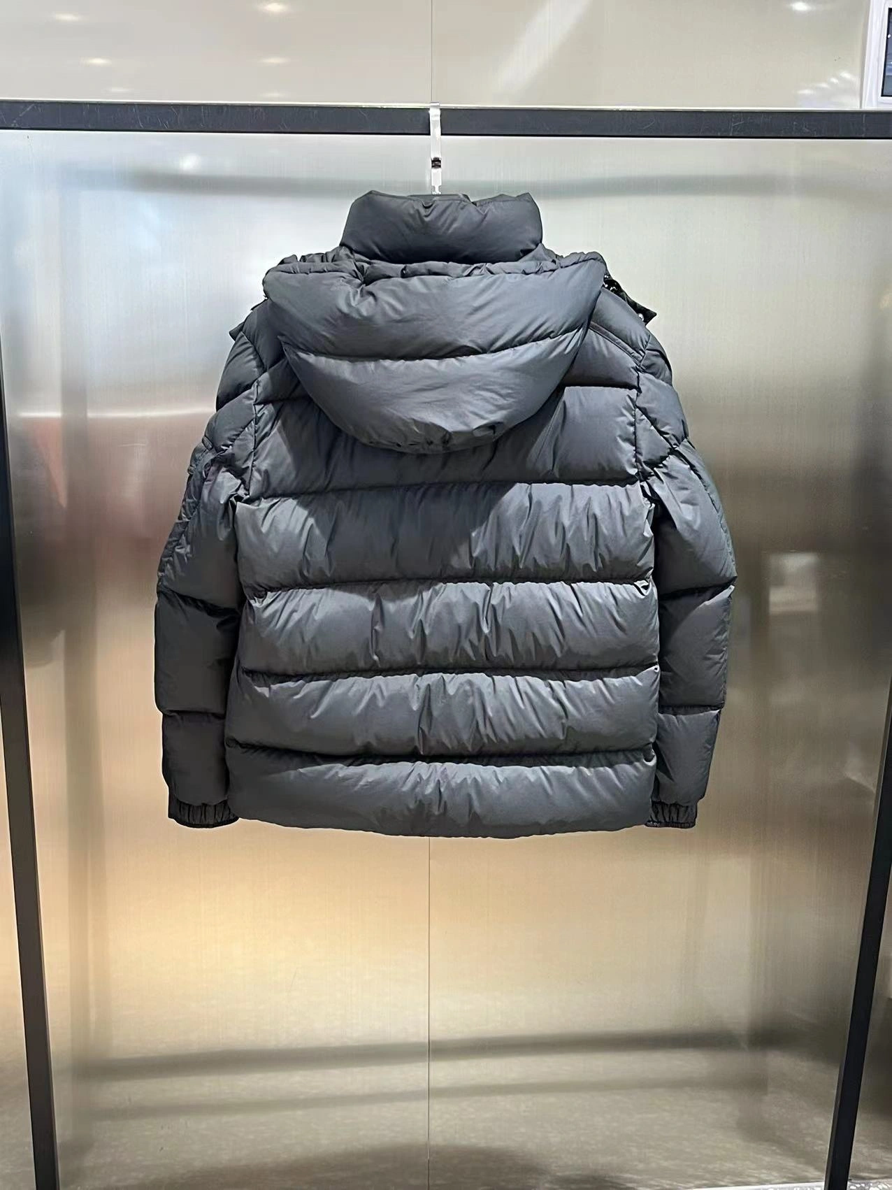 Exact replica Moncler Down Jackets